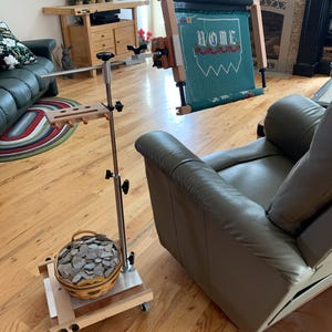 UNSTAINED Swivel Rug Hooking Lap Frame 11x14 Inside Hooking Area - Etsy