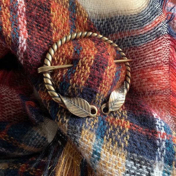 Hand Forged Penannular Outlander Brooch Shawl Pin Viking Clasp - Etsy
