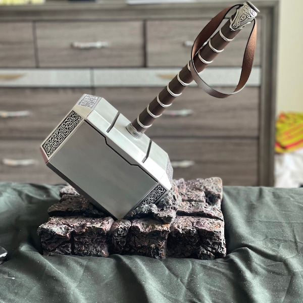 Actual Size Scale Full Resin Avengers Thor Hammer 1 1 Replica Prop ...