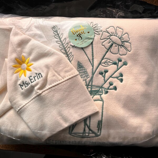 Custom Embroidered Mama Sweatshirt Floral Applique Sweatshirt | Sleeve ...