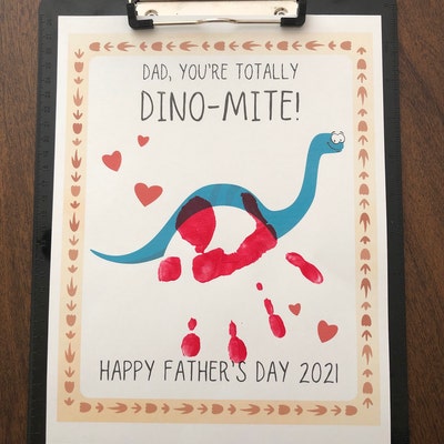 Father's Day Gift Dino-mite Dad Printable, Hand Print Craft From ...