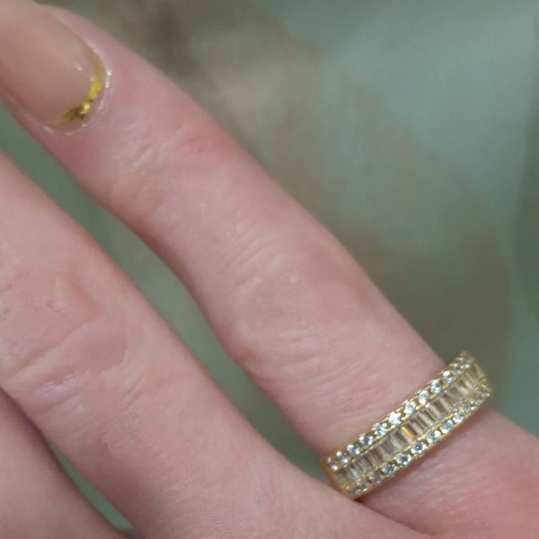 Contour Chevron V Shape Bridal Band Women Ring Cubic Zirconia Wedding ...