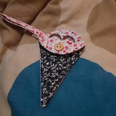 ORT Quilted Thread Catcher Sewing and Pattern Instructions/ - Etsy