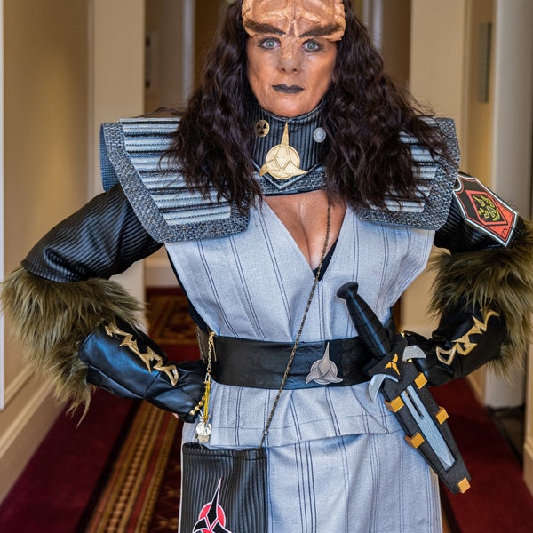 Klingon Empire Insignia Embroidered Iron on Patch Iron on Applique - Etsy