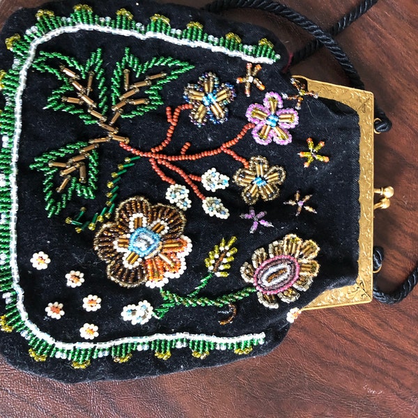 Lavender Sachet - Hand Embroidered Hot Pad Upcycled as Lavender Sachet ...