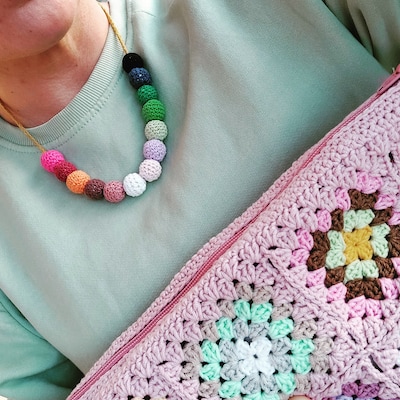 Blue Crochet Vintage Kiss Lock Pouch With Coloful Granny Square's, Chic ...