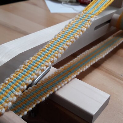 Ashford Inkle Loom for Weaving Warp Faced Bands, Straps, Laces, and ...