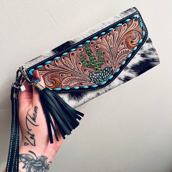 Cowhide Concealed Carry Purse Handcrafted for Functionality and Fashion ...