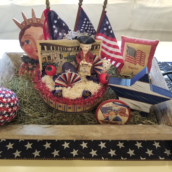 Unique Patriotic American Holiday With Trumpet Cup Mute Diorama ...