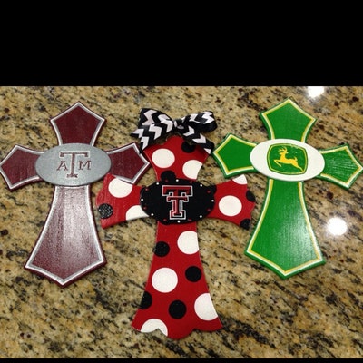 Custom Wooden Cross Team Themed Cross Hand Painted - Etsy