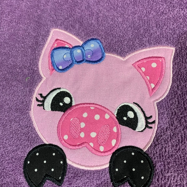 Applique and Embroidery Originals Digital Design - 1623 Piggy Peeker ...