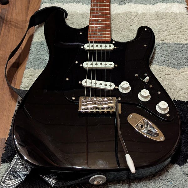 11 Hole Black Acrylic Pickguard & Back Plate for Us/mex Fender ...