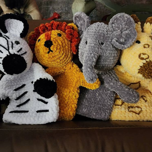 Crochet Safari Hand Puppets Patterns Set PDF | Lion, Elephant, Giraffe ...