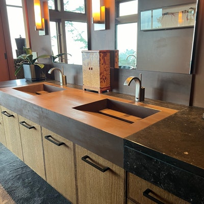 Custom Double Sink Integrated Custom Quartz Countertop, Double Kitchen ...