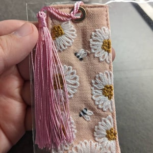 Floral Embroidered Bookmark, Cute Handmade Flower Bookmark, Linen Hand ...