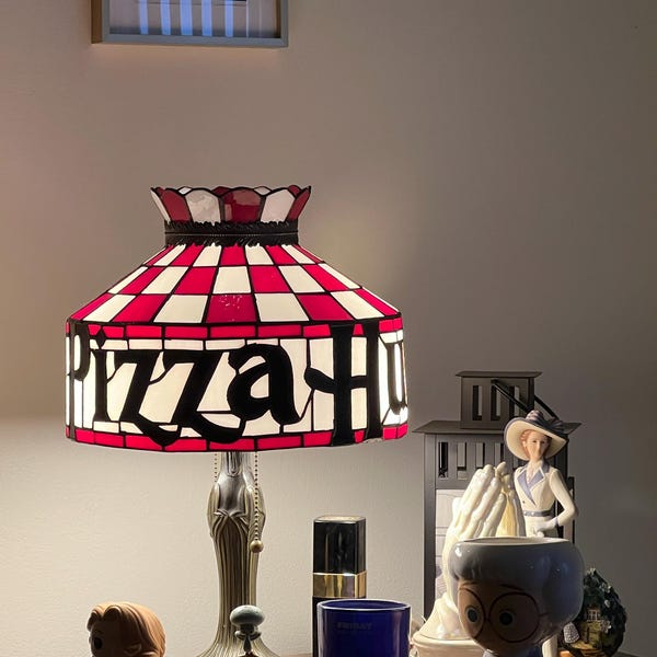 Vintage Pizza Hut Lamp -- Tiffany Style Desk Light -- BRAND NEW + Free ...