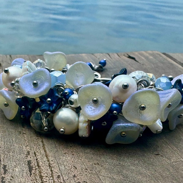 Queen Conch Shell and Leather Wrap Bracelet - Etsy