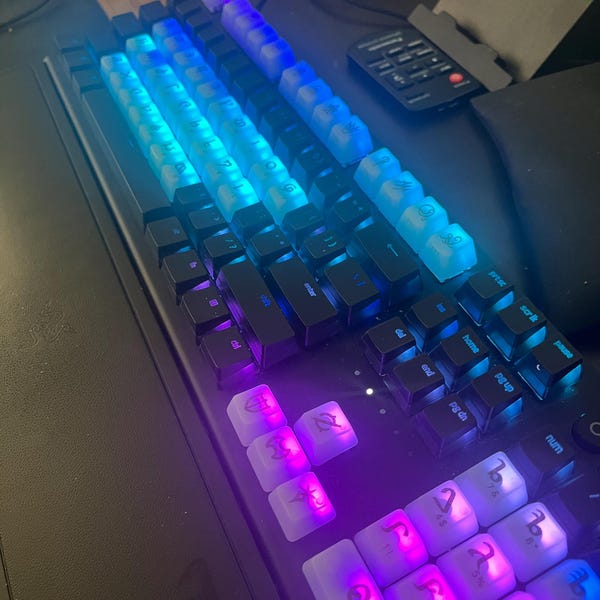 Apex Legends Keycaps, Nessie's Health Kits - Etsy