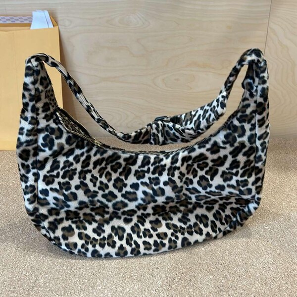 Crescent Bag Sewing Pattern, Oversized Hobo Bag, Crossbody Bag ...