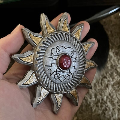 Dnd Holy Symbol of Ravenkind Amulet Emblem Necklace NO CHAIN Curse of ...