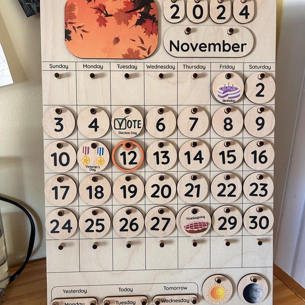 Montessori Calendar Wooden Calendar for Kids Montessori Circle Time ...