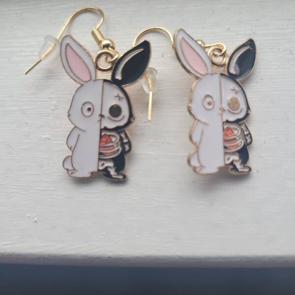 White Rabbit Earrings ~ Alice in Wonderland Earrings~ Rabbit Earrings ...