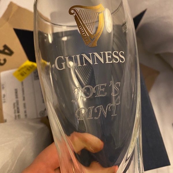Engraved Guinness Pint Glass - Personalised Gift for Dad or Grandad ...