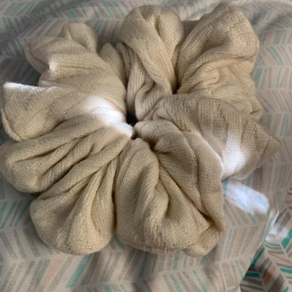 Large Satin Scrunchie, Emerald Green Elastic Hair Tie, Hair Fashion ...