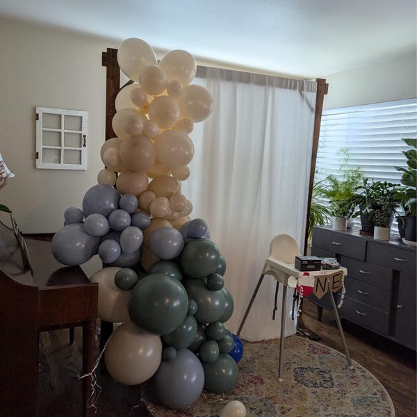 Joshua Tree Balloon Garland Kit Eucalyptus Grey Blush Mocha Balloons ...