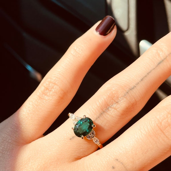 Vintage Oval 1.5CT Emerald Ring Set// Rose Gold Emerald Proposal Ring ...