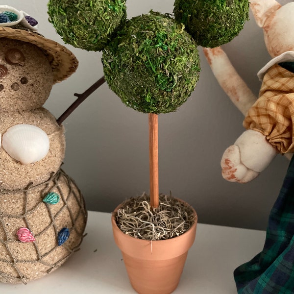 Topiary - Mickey & Minnie Topiaries for Magic to Home, Wedding, Mad Tea ...