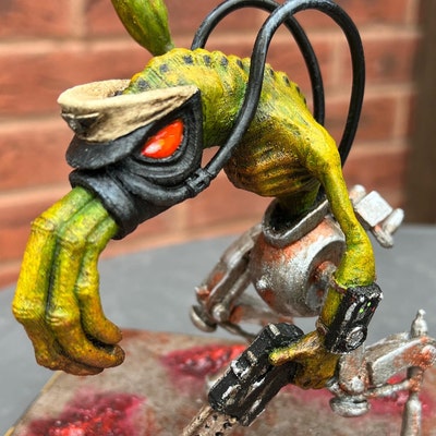 Five Nights at Freddys Springtrap Figure and Base. - Etsy UK