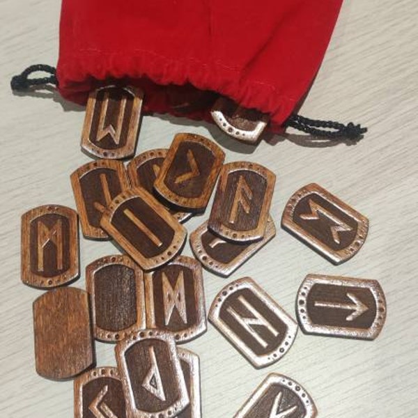 Wooden Runic Set, 25 Pcs With Velvet Pouch | Wood Runes Elder Futhark ...