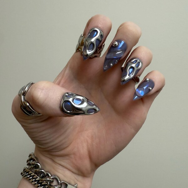 Custom Long Stiletto Metallic Silver Press on Nails - Free-style Goth ...