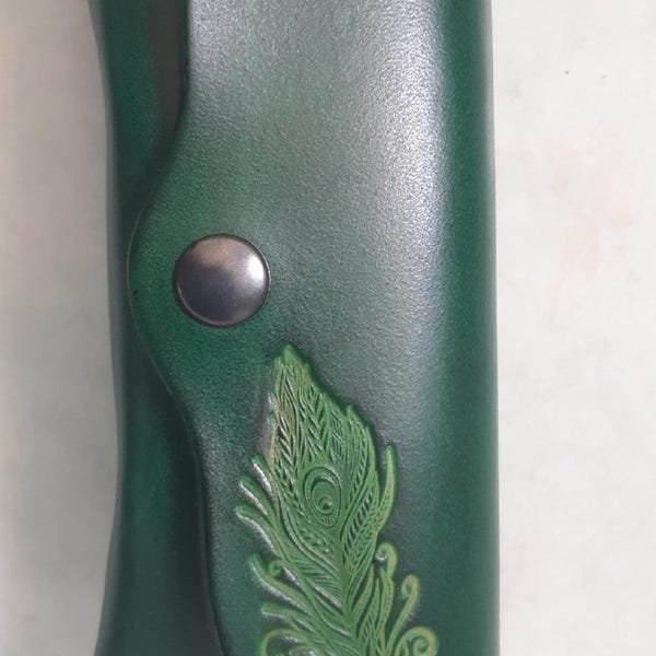 Plumier en cuir, trousse, vide-poche, décor papillons, couleur marron chocolat 16 couleurs au ...