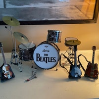 Miniature Beatles Instrument Set Accurate Reproduction of Guitars With ...