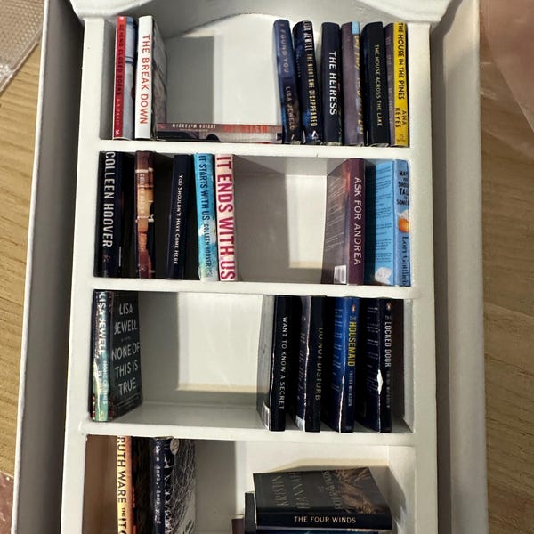 Personalized Mini Book Bouquet- Custom Miniature Books for Book Lovers ...