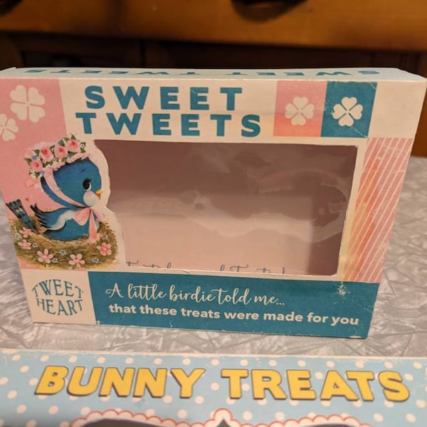 Printable Sweet Tweets Gift Box: Retro Style Bird Design (digital ...