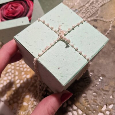 5 Plantable Paper Favor Boxes 2 3/8 X 2 3/8 Cube Box set of 5 DIY, Do ...