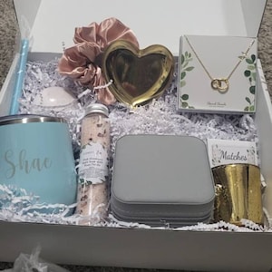 Employee Appreciation Gift Box, New Team Member Gift Box, Corporate ...