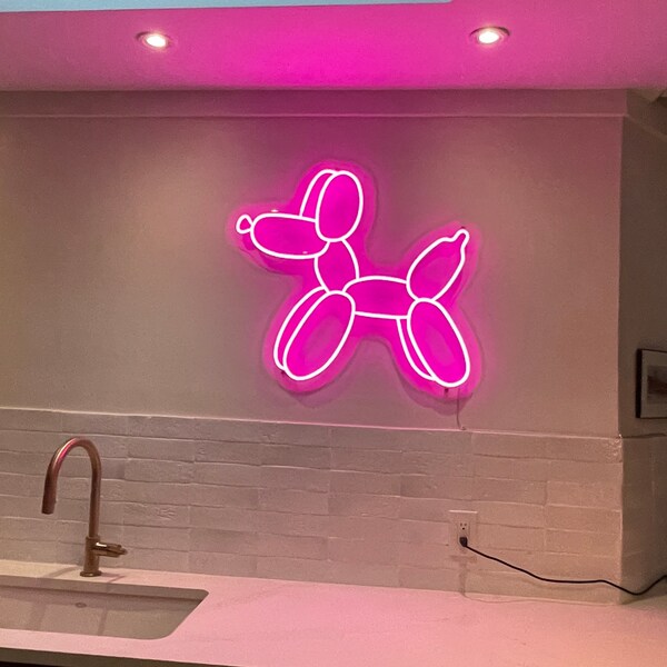 Neon Sign Line Art Woman Face, Female Face Neon Light, Neck and Hands ...