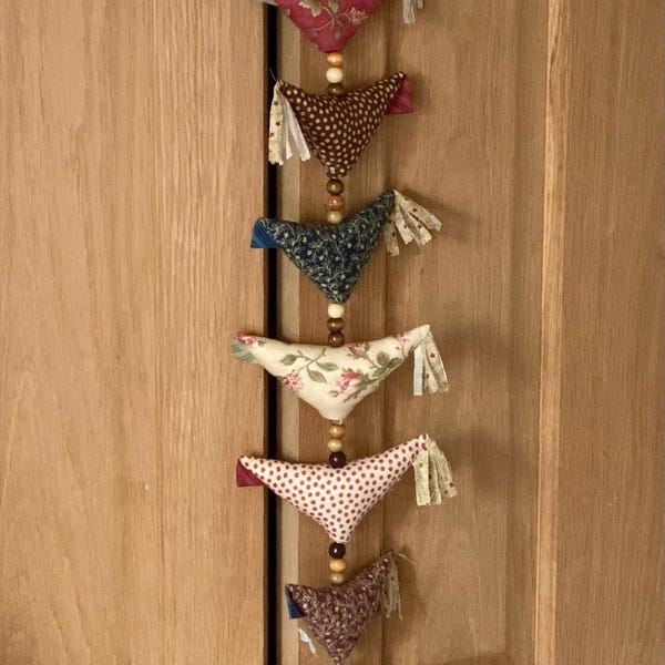 Prosperity Hens Sewing Pattern: Fabric Chickens Tutorial (PDF Download ...