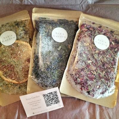 Herbal Tea Gift Set. Peppermint and Cornflower Blend. Peppermint and ...