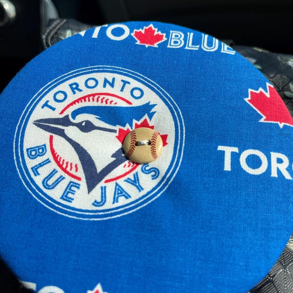 CREAMY WHITE 21mm 4 Buttons Korean Style Resin Buttons / Coat Jacket ...