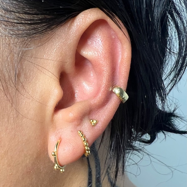 18G Thick Cartilage Hoop Earrings • Tragus Earrings • Tiny Hoop Earrings • Cartilage Hoop ...