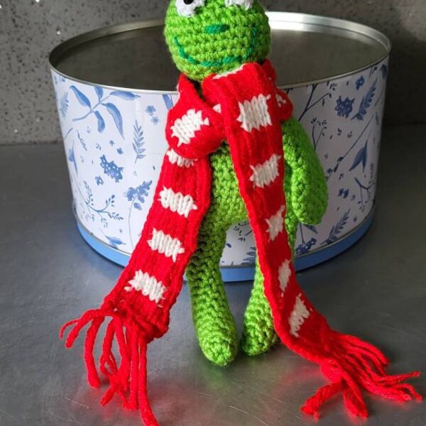 Christmas Thief With Scarf Amigurumi Crochet PDF PATTERN - Etsy