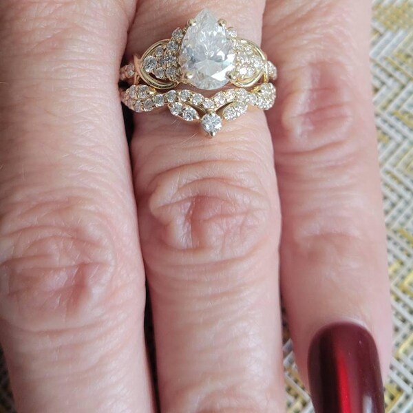 Three Stone Diamond Engagement Ring Pear Cut Side Stones 14k Gold ...
