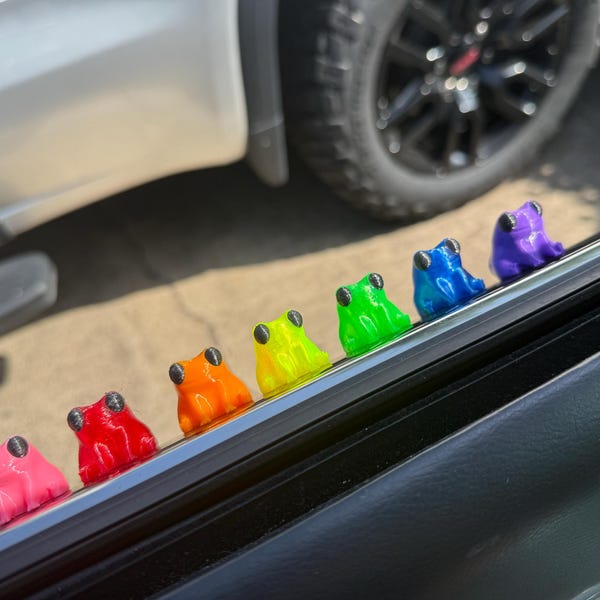 Just a Lil Dude Frog Magnet - Etsy