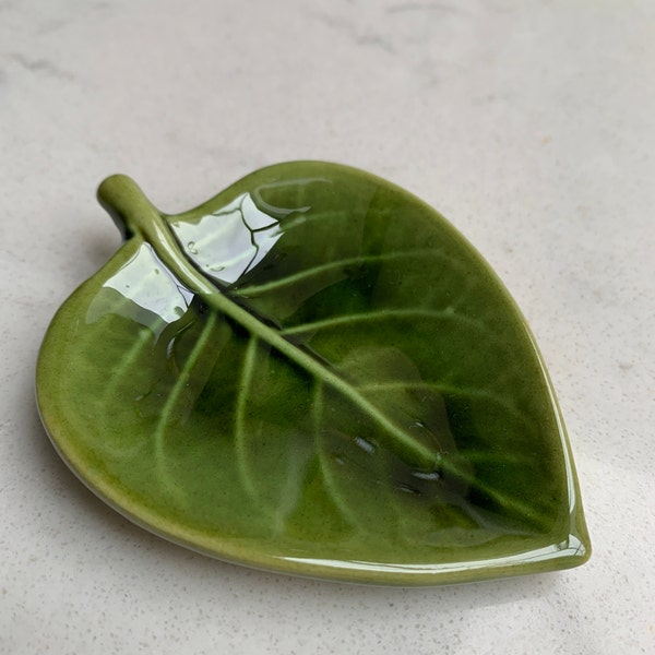 Set of Four Small Ceramic Leaf Dish, Bathroom Decor, Green Dish,ring ...