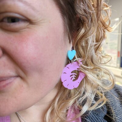 MERMIAD Clamshell Earrings Laser Cut Pink / Turquoise Acrylic / Heart ...